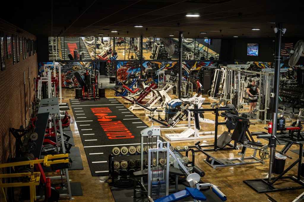 CIGVA HOME - Colonial Iron Gym